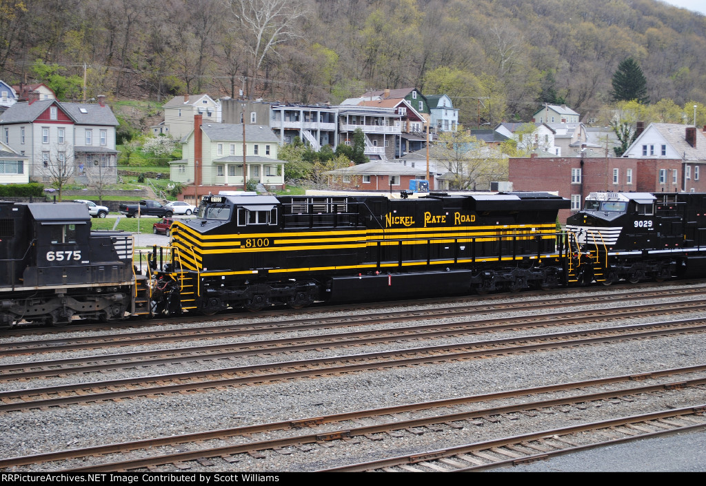 NS 11A with the Nickel Plate Road in Fresh Paint
